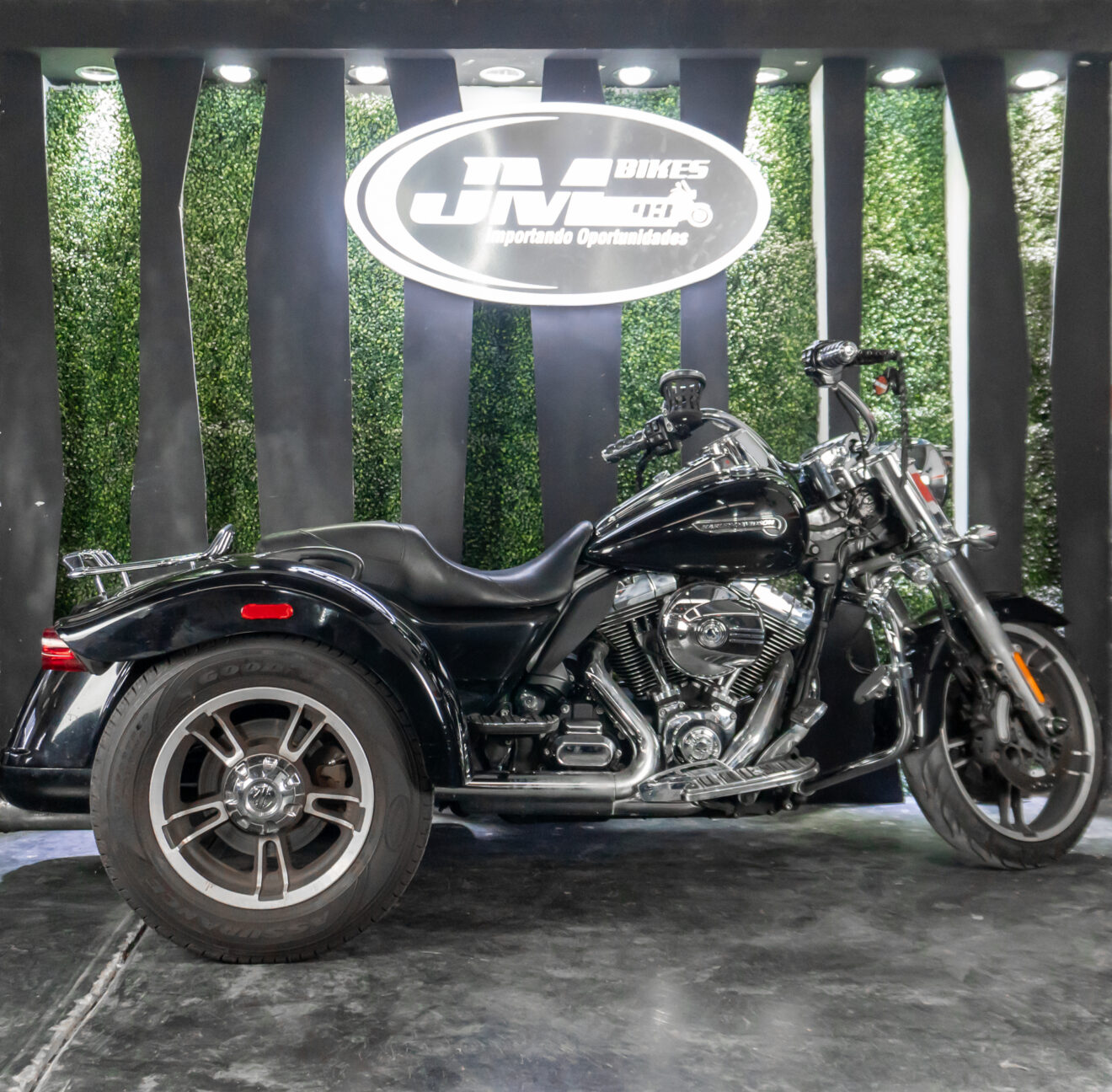 HARLEY-DAVIDSON FLRT FREE WHEELER 2015 – Jm Bikes tienda